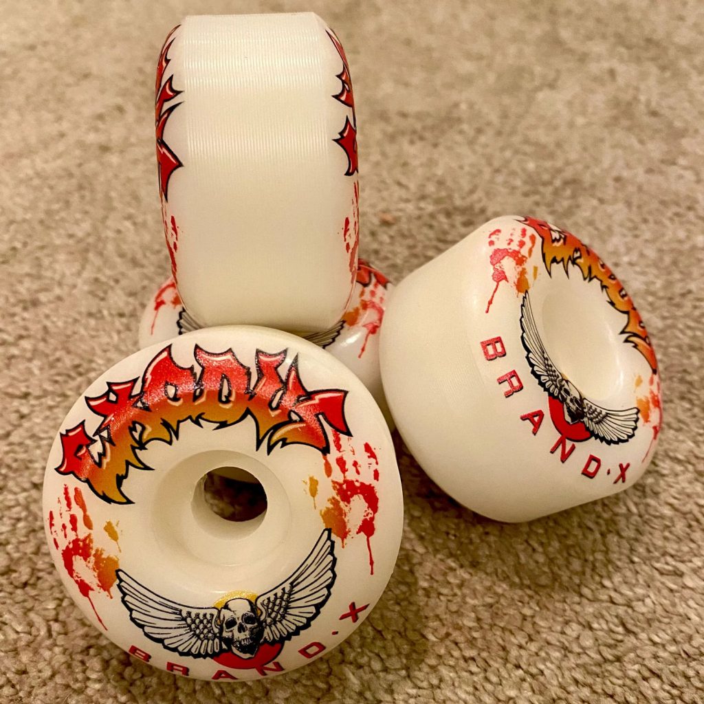 Wheels – Desert Highways