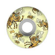 Wheels – Desert Highways